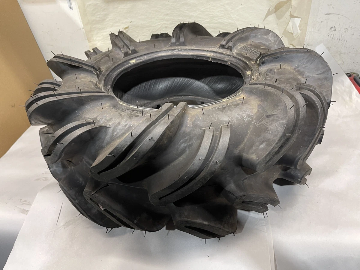 Outlaw 2 Tires