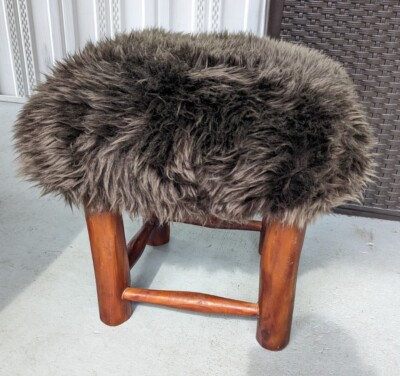 Contemporary Faux Fur Stool Ottoman Plush Foot Stool Bedroom Accent ...