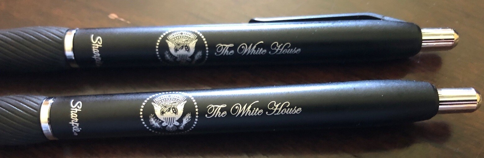 Pen Set Of 2 The White House, Seal Of The President Of The United ...