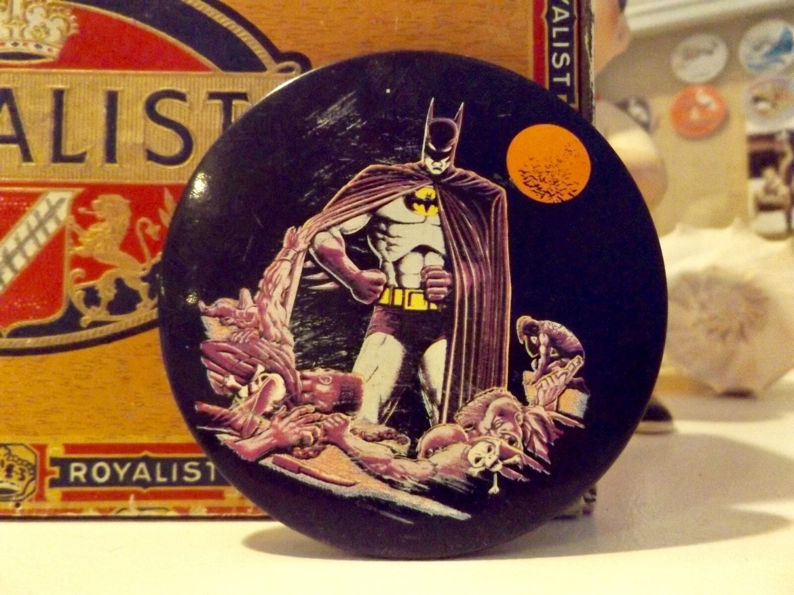 VINTAGE 3 1/2" - BATMAN PIN - DARK KNIGHT PINBACK | eBay
