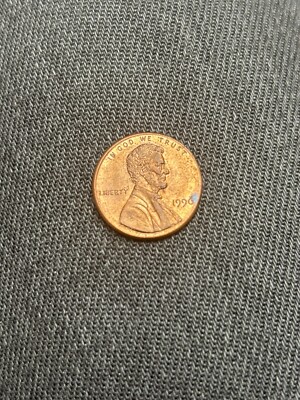 1990 Lincoln Penny- No Mint Mark- Off Center Error Coin | eBay