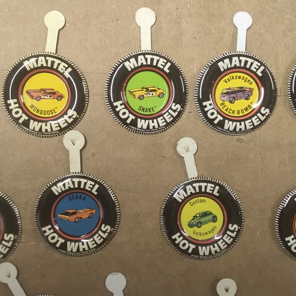 Lot 63 dif 1967- 1968-1969 vtg Mattel Hot Wheels Redline Metal Button ...