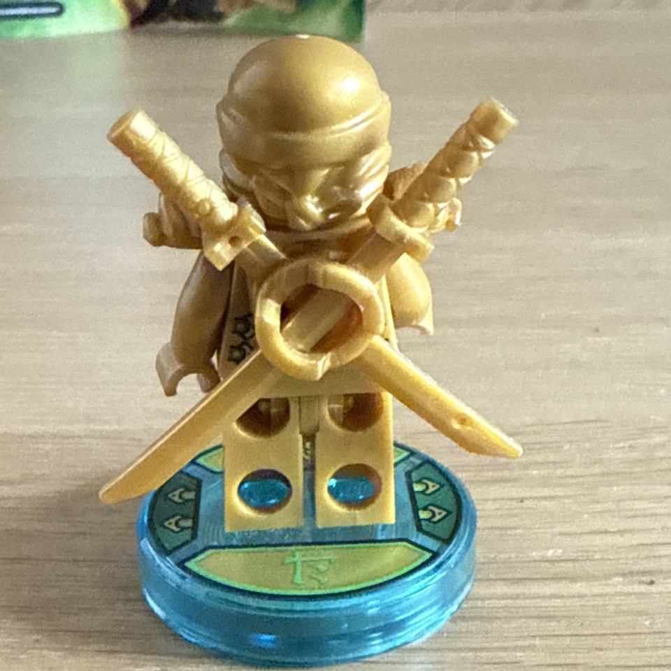 LEGO Dimensions #71239 Ninjago Lloyd With Tag Base & Swords | eBay