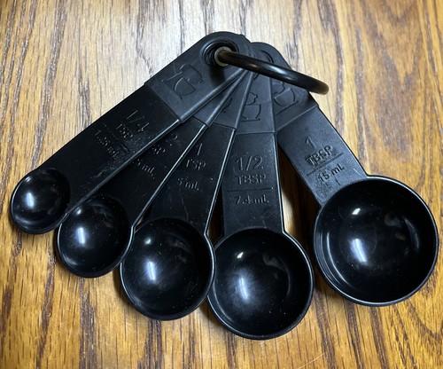 KITCHEN AID BLACK MEASURING SPOONS | eBay