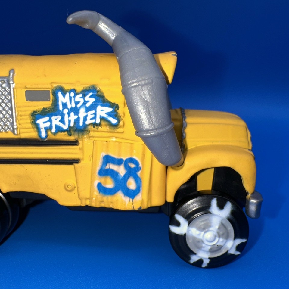 DISNEY PIXAR CARS “MISS FRITTER”SCHOOL BUS #58 - DEMO DERBY - VERY NICE ...