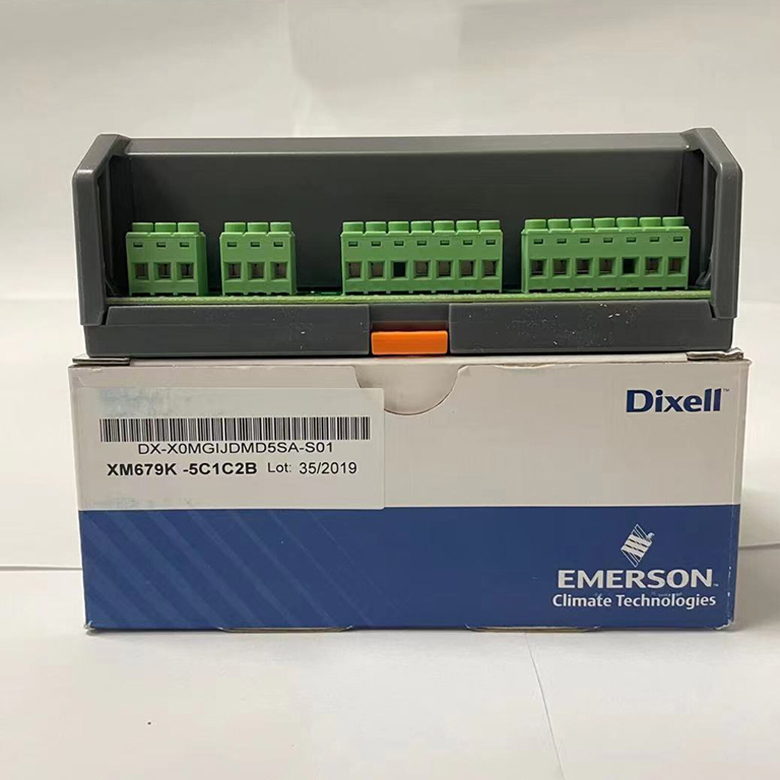 1PC NEW EMERSON XM679K-5C1C2B MGIJDMD5S1 Temperature Controller FAST ...