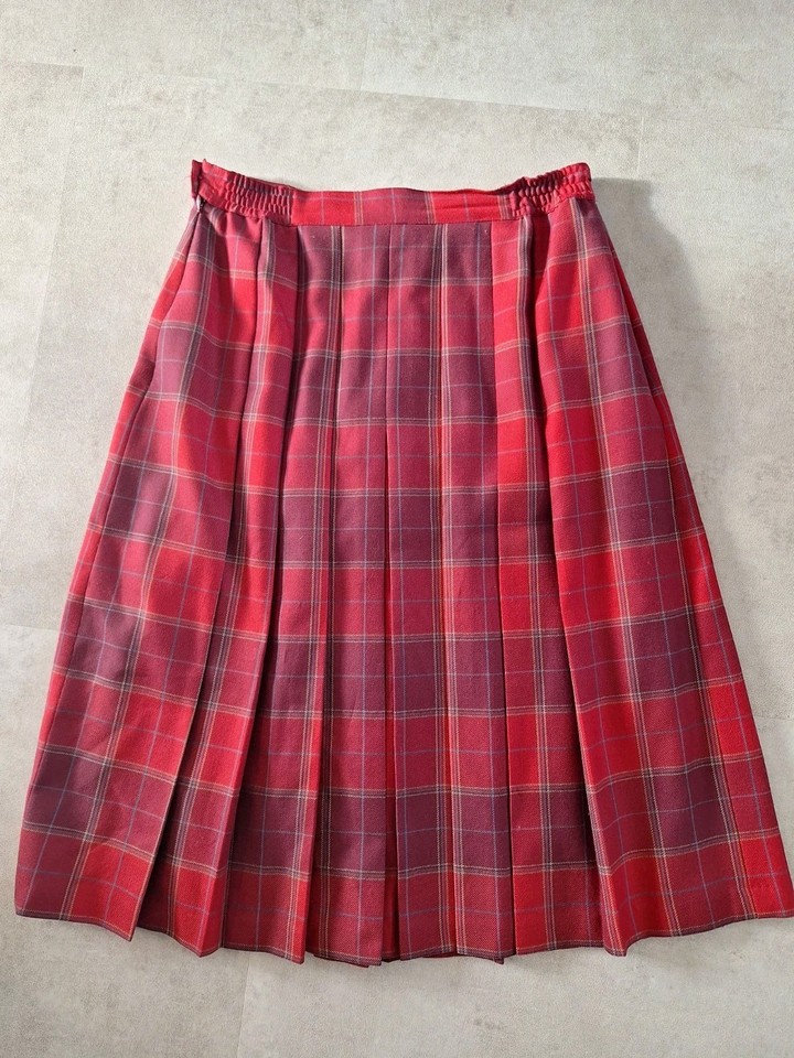 Beautiful Women's Laird Portch Scottish Clan Tartan 100% Wool Kilt ...