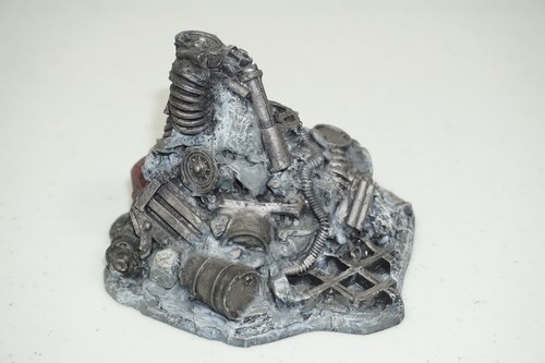 Vintage Painted Resin Warhammer 40k Terrain Junk Scrap Heap Rubble ...