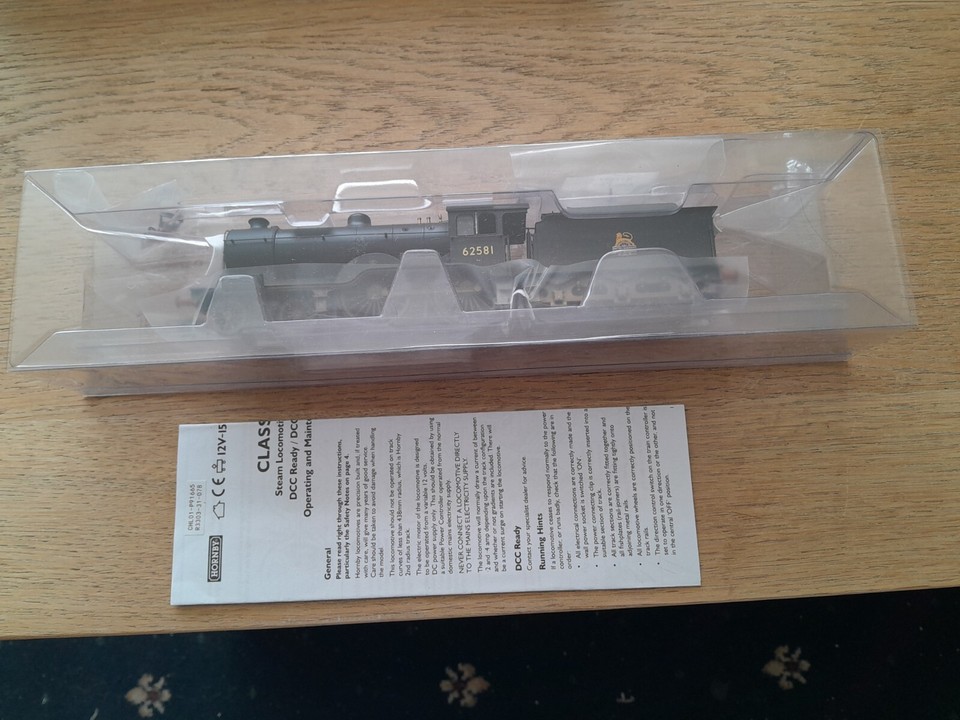 Hornby D16 Locomotive R3303 BR early 4-4-0 D163/weathered edition new ...