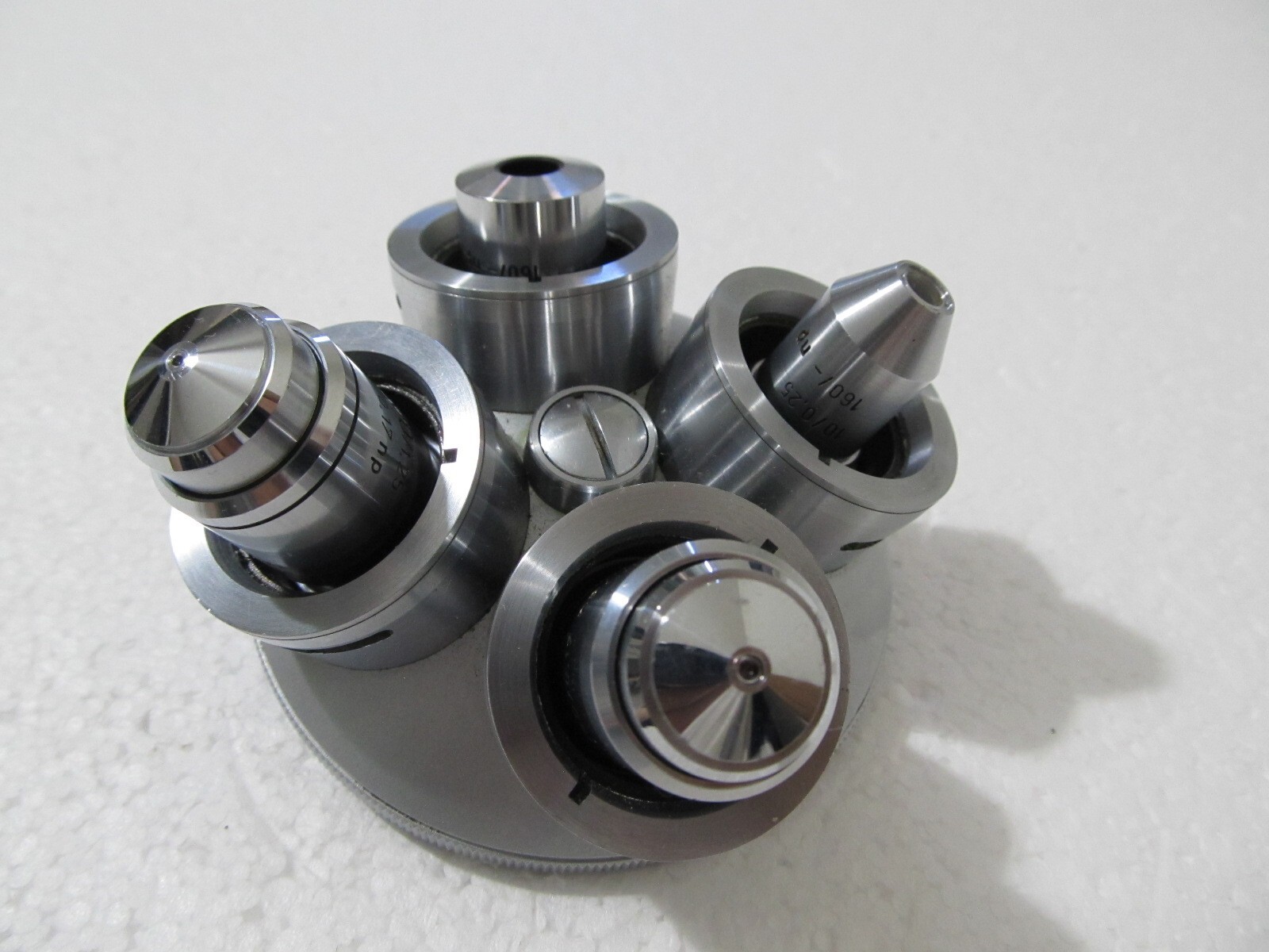 REICHERT MICROSCOPE TURRET NOSEPIECE AUSTRIA w/ 4 Objectives & Dovetail ...