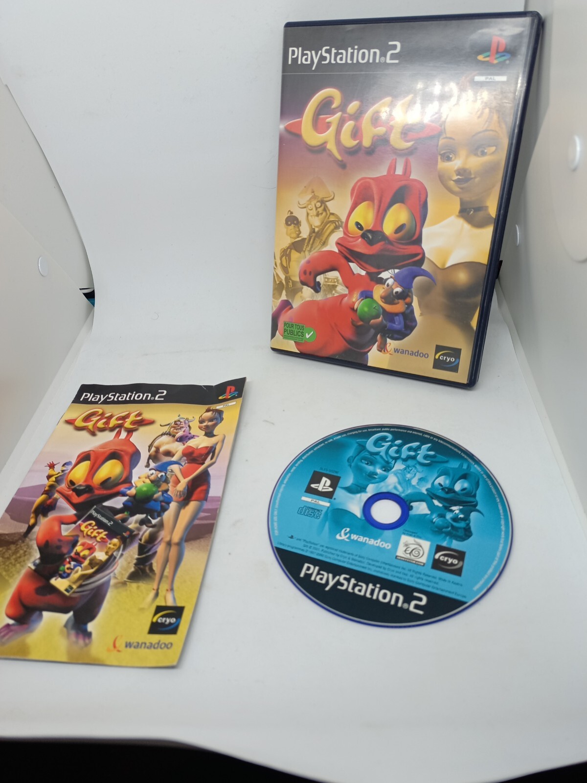 Gift PlayStation 2 PAL - Prix - Photo - Présentation