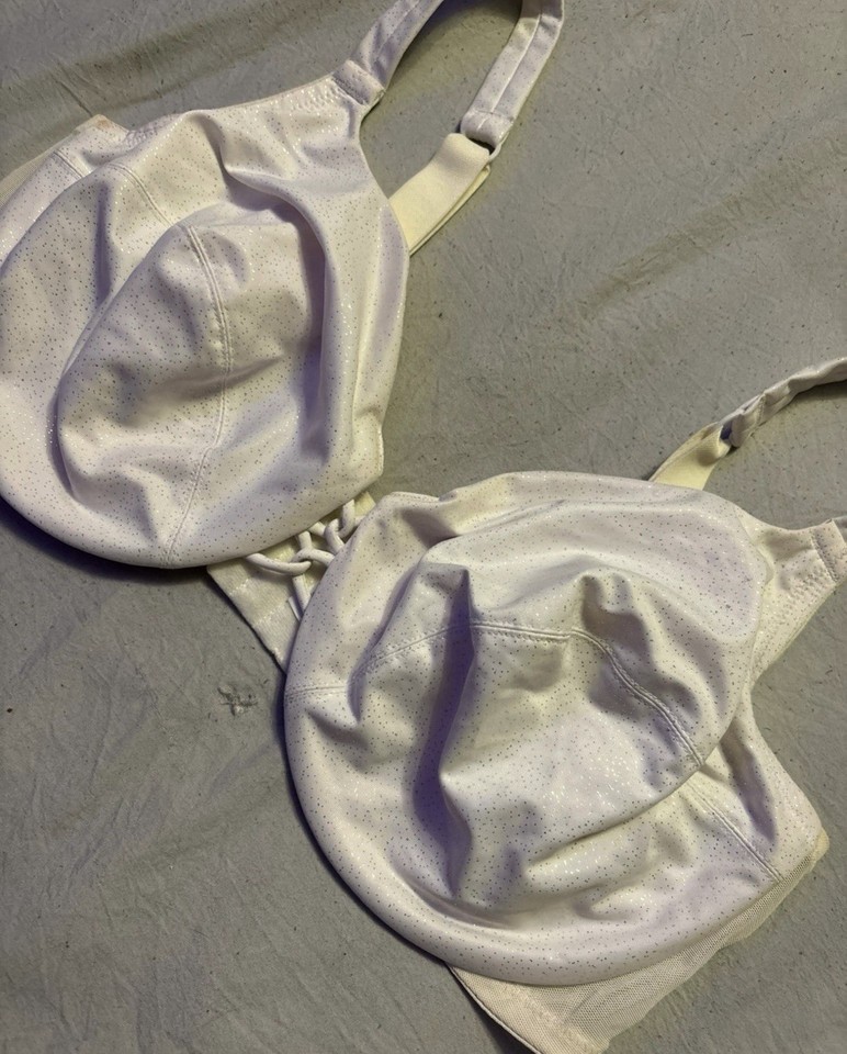 Playtex White Sparkle Unpadded Underwire Full Coverage Full Figure Bra ...