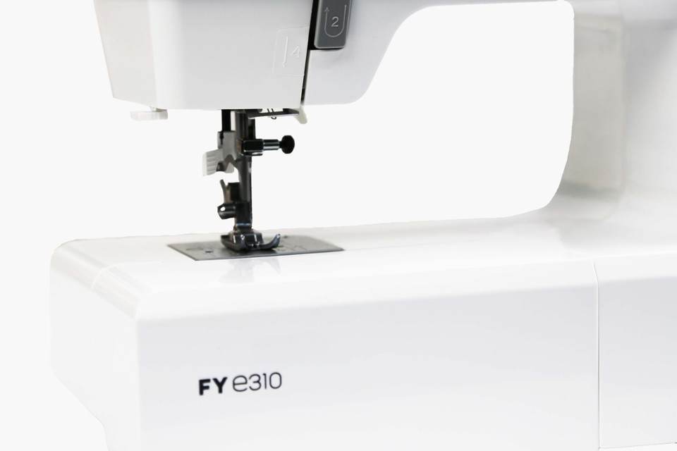 Feiyue FYe310 Sewing Machine - Powerful 100W Motor - 24 Stitches ...