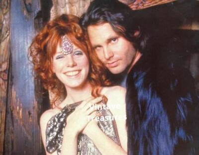 Jim Morrison with Girlfriend Pamela Courson Photo Print Poster The ...