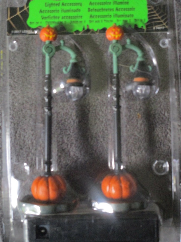 Halloween Lemax Spooky Town, Witch Pumpkin Patch Lamp Post 2017 | eBay