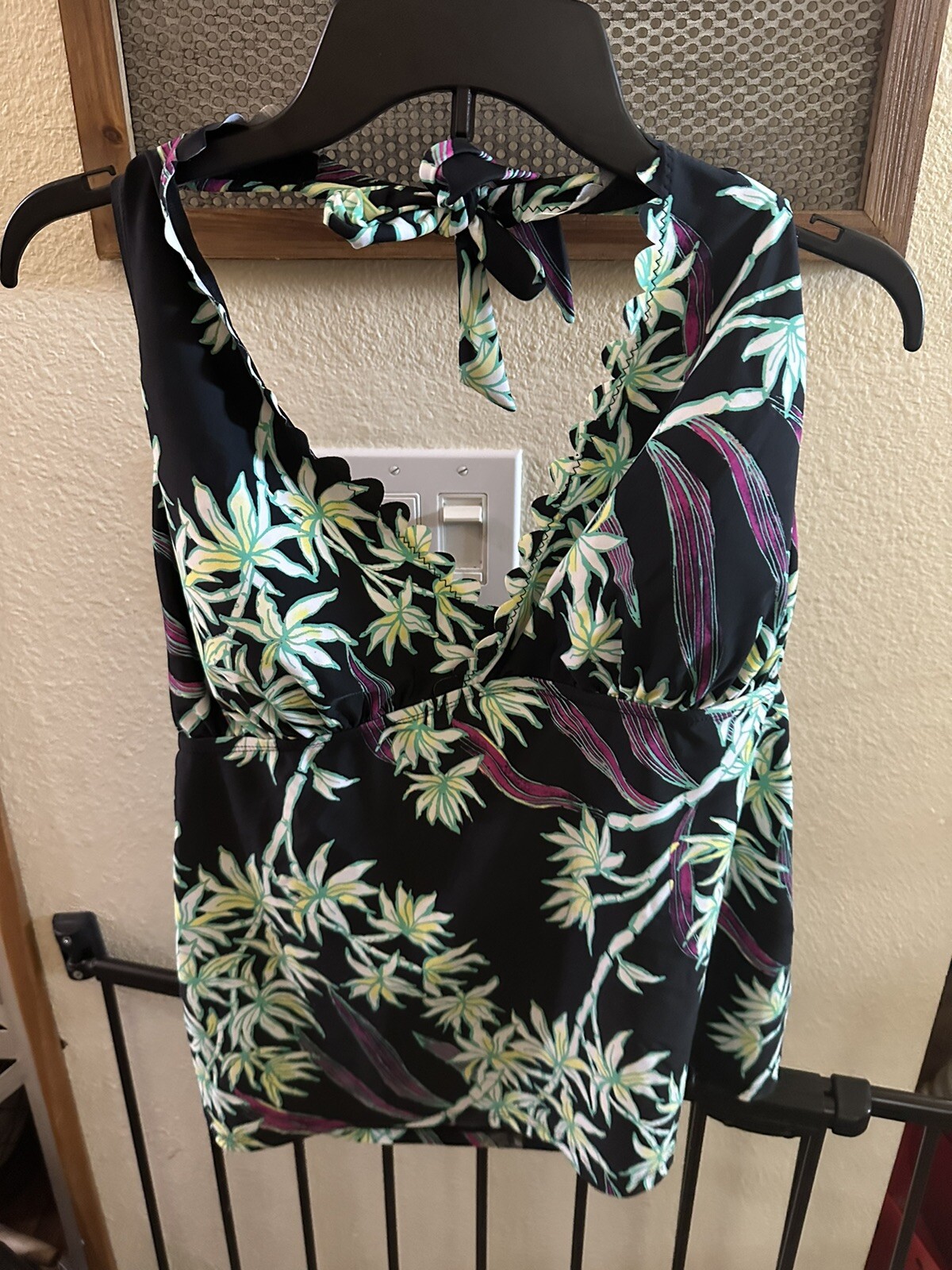 Plus Size Mazu Swim Bust-Enhancer Scallop Halter Tankini Top Size 18W ...