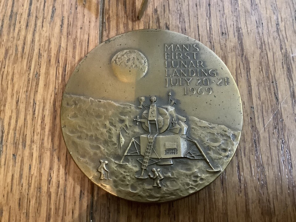 1969 Nasa Apollo 11 Bronze Medallic Art Medal Medallion Armstrong ...