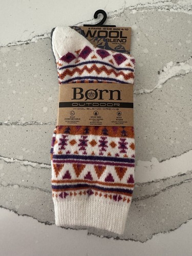 New Women’s Born Outdoor Wool Blend Crews 2 Pairs Socks Shoe Size 4-10 ...