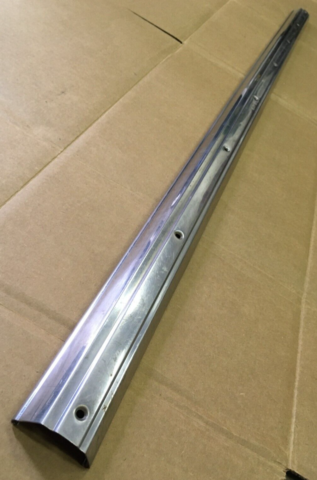 1966 1967 66 67 Ford Ranchero Bed Trim Molding LH = RH Side Top Rail | eBay