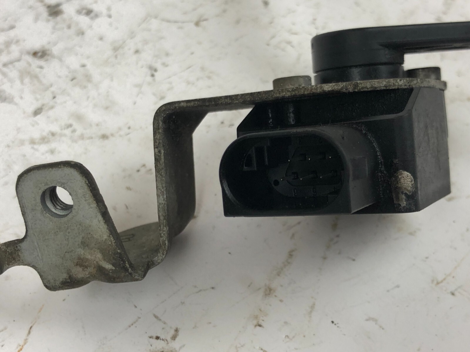 BMW 3 Series F34 Light Suspension Height Level Control Sensor Unit ...