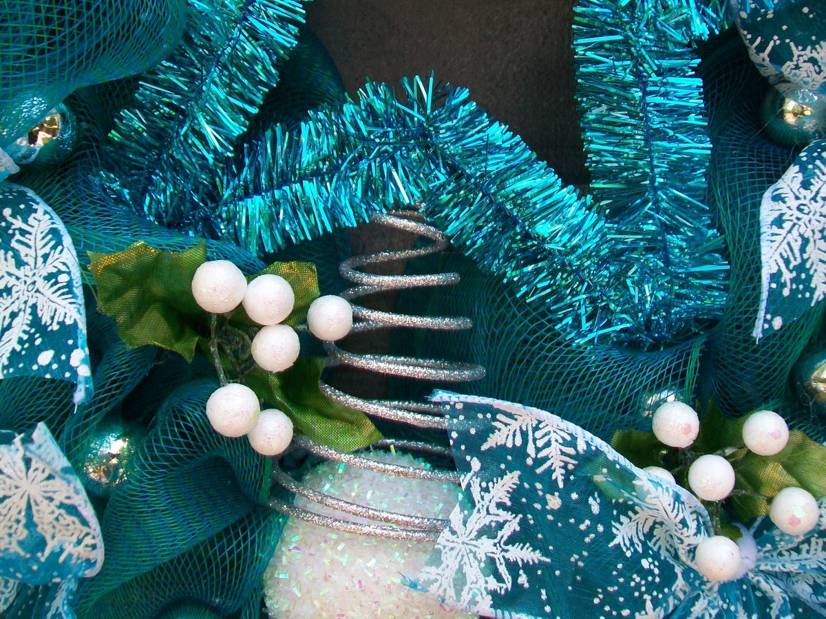 Turquoise Christmas Garland Yuboo Teal Blue Christmas Tree Skirt, 48