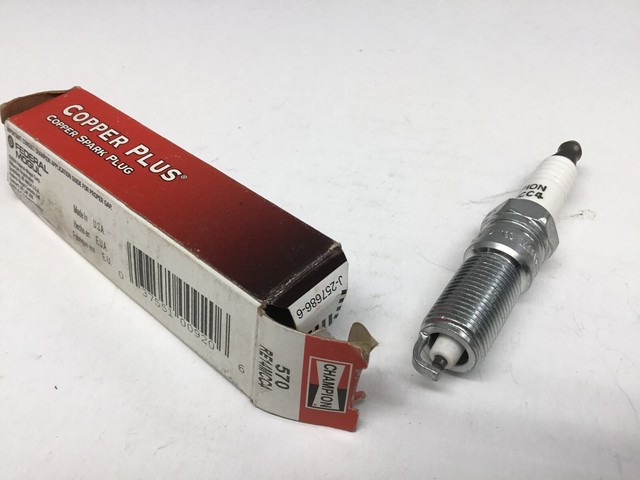 Champion RE14MCC4 (570) Copper Plus Spark Plug Pack of 1 for sale ...