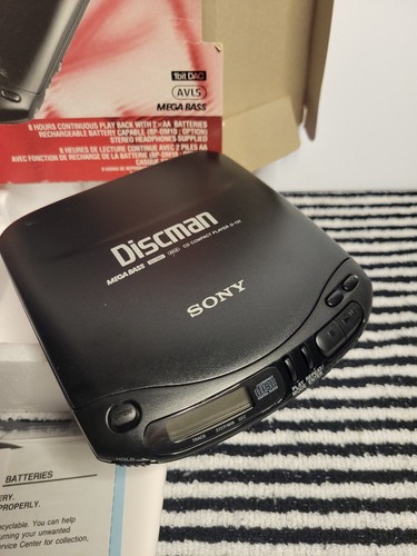 1984 BRAND ! Sony Discman D-131 Amazing Vintage find. NR Free Sh | eBay