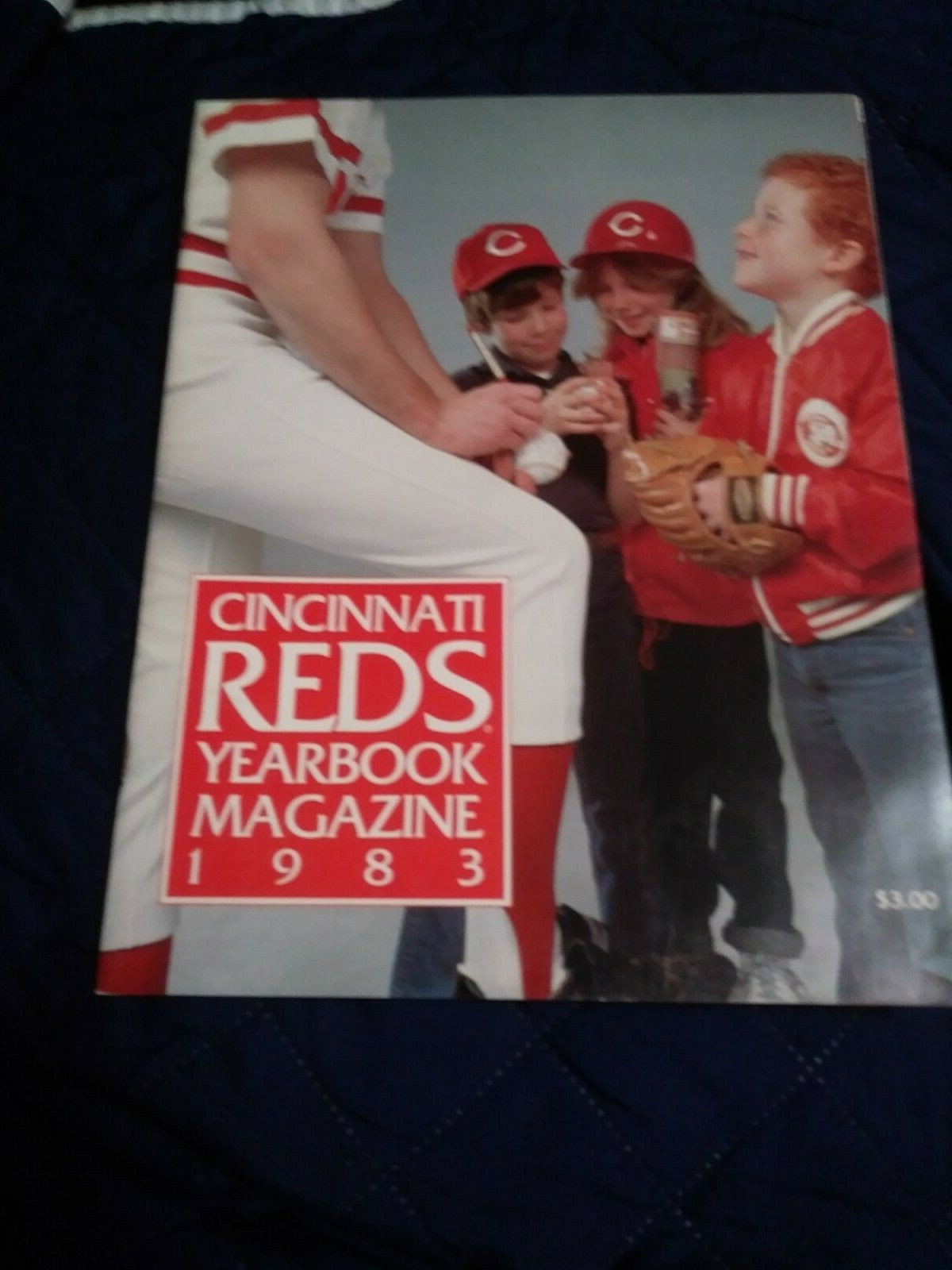 1983 Cincinnati Reds Yearbook near mint-mint condition (see scan) | eBay