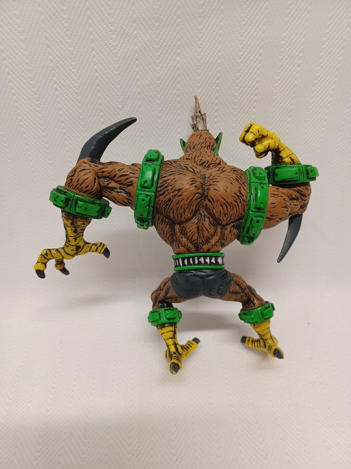 Bandai Ben 10 Omniverse Hyper Aliens Kickin' Hawk 5" Action Figure 2012 ...