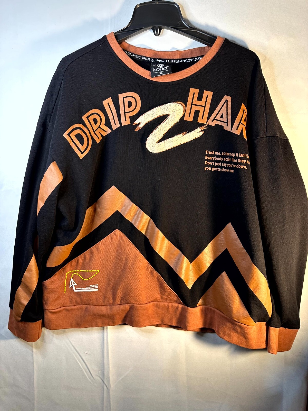 Switch Remarkable Men Limited Edition Graphic Sweatsh… - Gem