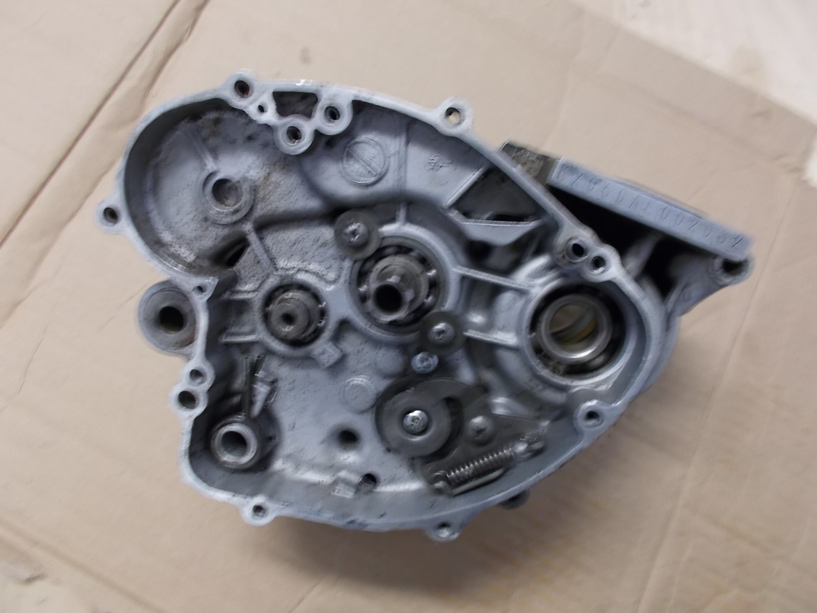 Kawasaki KX60 Main Cases 84 85 86 Stock Used RH LH KX 60 OEM Parts or ...