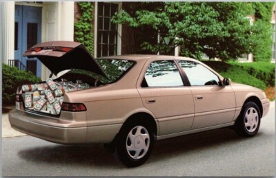Vintage 1980s Car / Automobile Advertising Postcard Car with Cash in ...