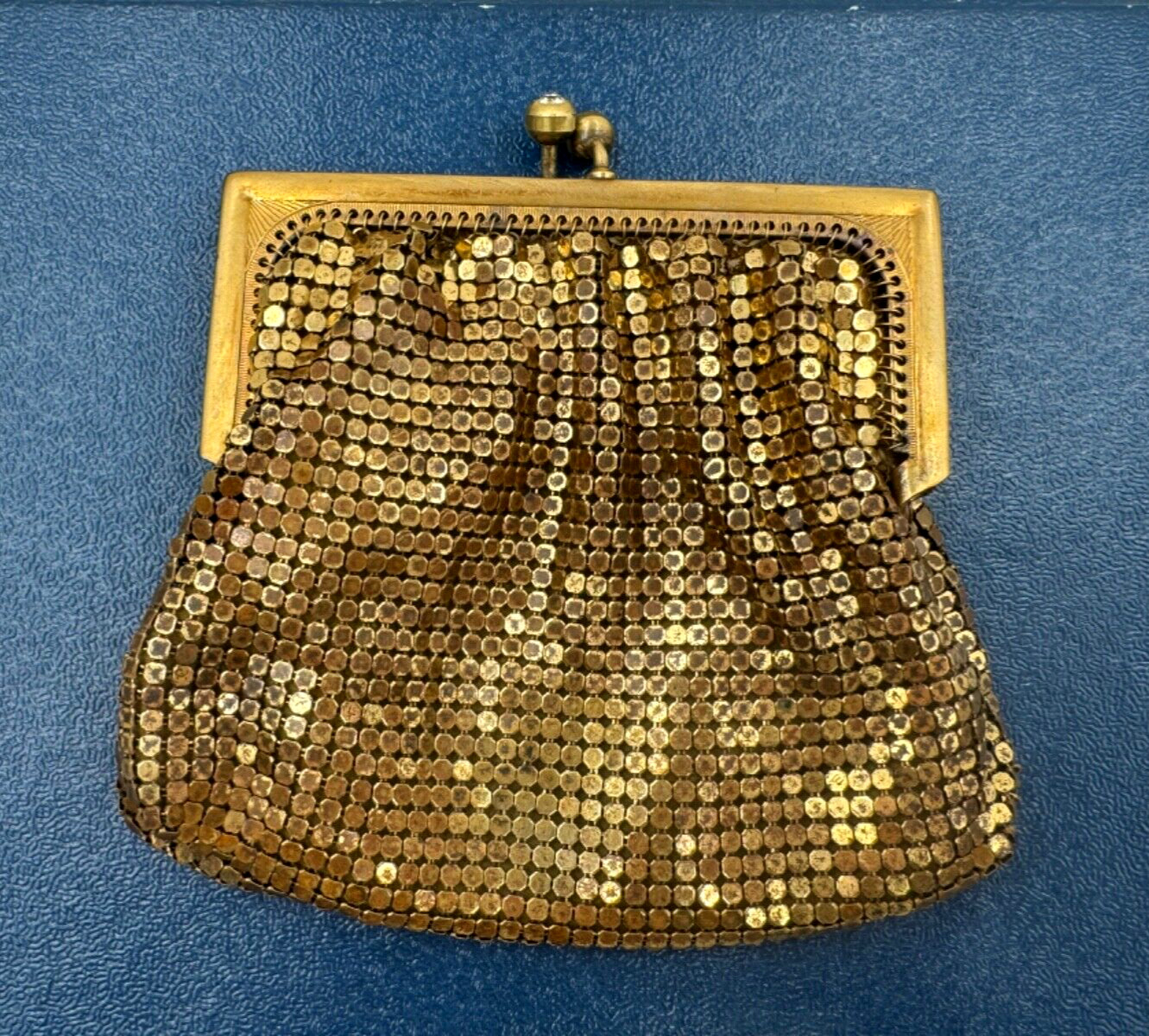 ANTIQUE EARLY 1920s LATE VICTORIAN ART DECO PURSE HAN… - Gem