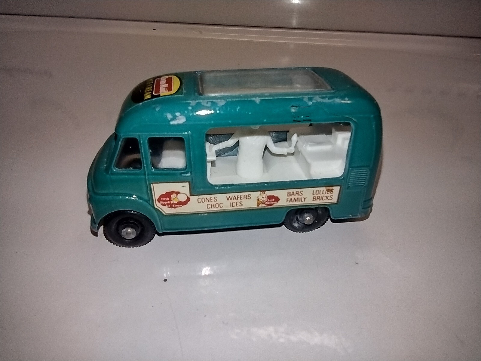 Vintage Lesney Matchbox No. 47 RARE Green Teal Commer Ice Cream Canteen ...
