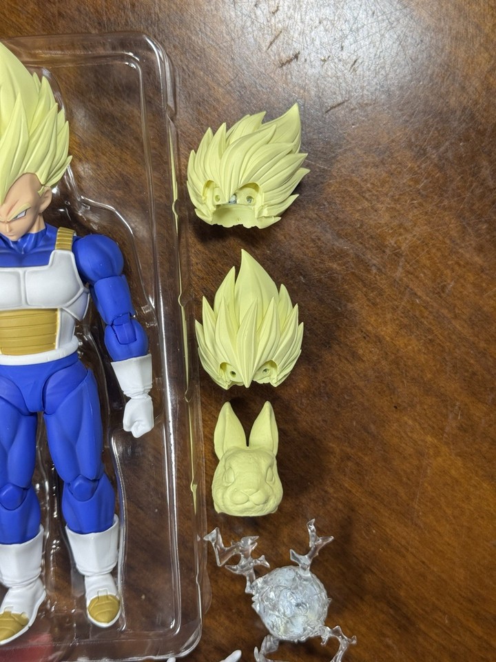 SH Figuarts Dragon Ball Z Beast Deities Vegeta Super Saiyan B015 ...