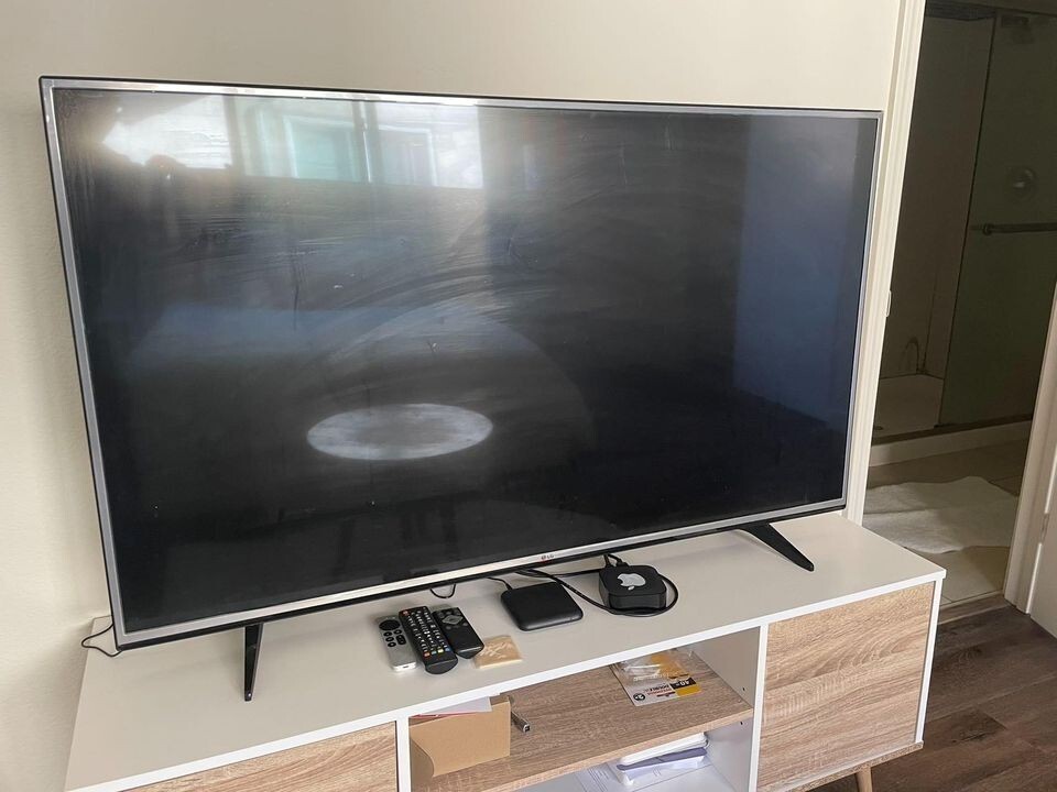 LG 55uh615a 55'' Class 4K LED TV(Check the image for the most accurate ...