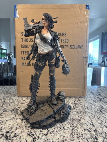 Sideshow Exclusive REBEL TERMINATOR Premium 1/4 Statue | eBay