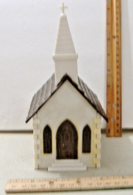 PLASTICVILLE O SCALE~ CHURCH~WHITE WITH BROWN ROOF WINDOWS & DOORS ...