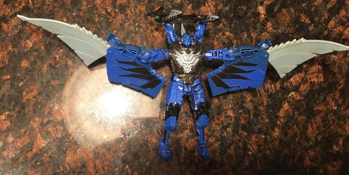 Transformers 4 Dinobot Strafe