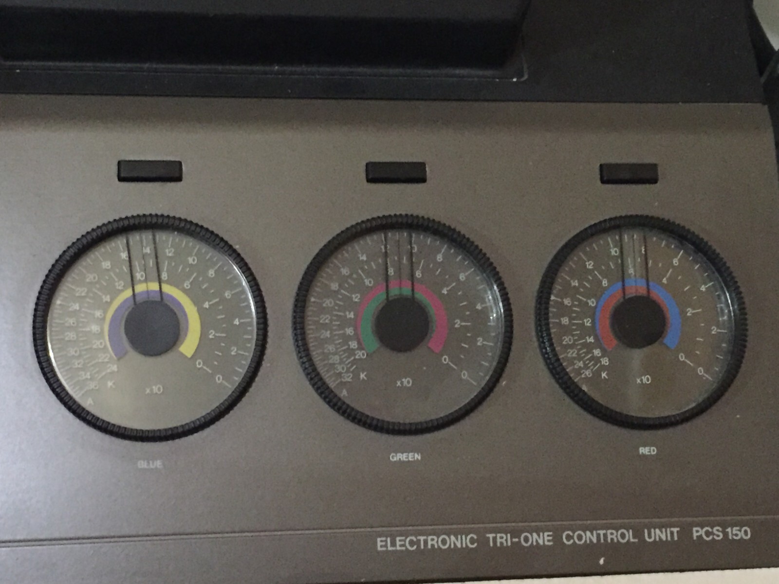 PHILIPS PCS-150 UNITA' CONTROLLO ELETTRONICA SISTEMA COLORI TRI-ONE ...