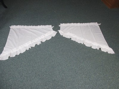 VINTAGE White Ruffled Cape Cod Curtain Pair 30" Wide,30" Long no tie ...