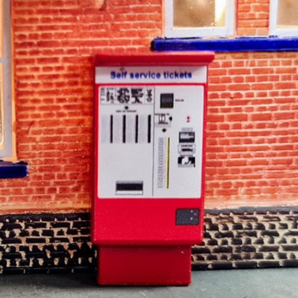 OO Gauge Gaugemaster Modern Train Ticket Machines 2 Pack Pre-Built ...