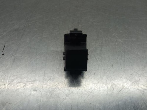 8608A320 fensterheber schalter hinten links für MITSUBISHI L200 (KJ KK ...