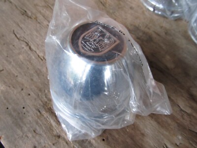 1- NOS ORIGINAL C-70 CENTERLINE CENTER CAP 5 LUG CENTERLINE AUTO DRAG ...