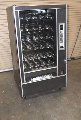 Automatic Products ( AP ) 7600 snack vending machine w/ an 'after ...