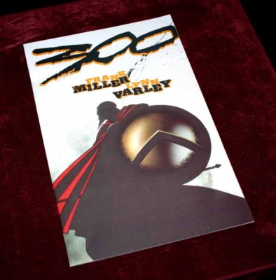 300 Comic #2, white pages, 1998, Near MINT, Frank Miller - fast ship ...