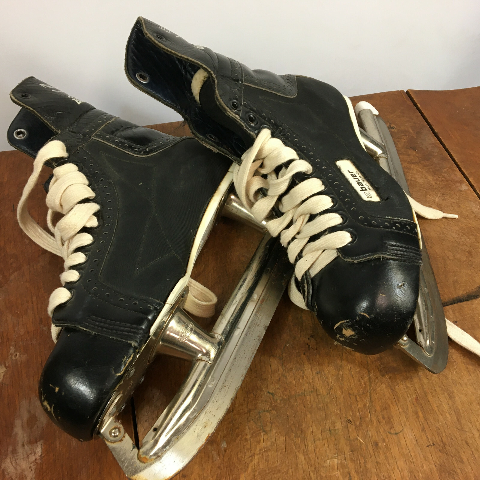 Vintage Leather Bauer Black Panther Ice Hockey Skates Distressed Metal ...