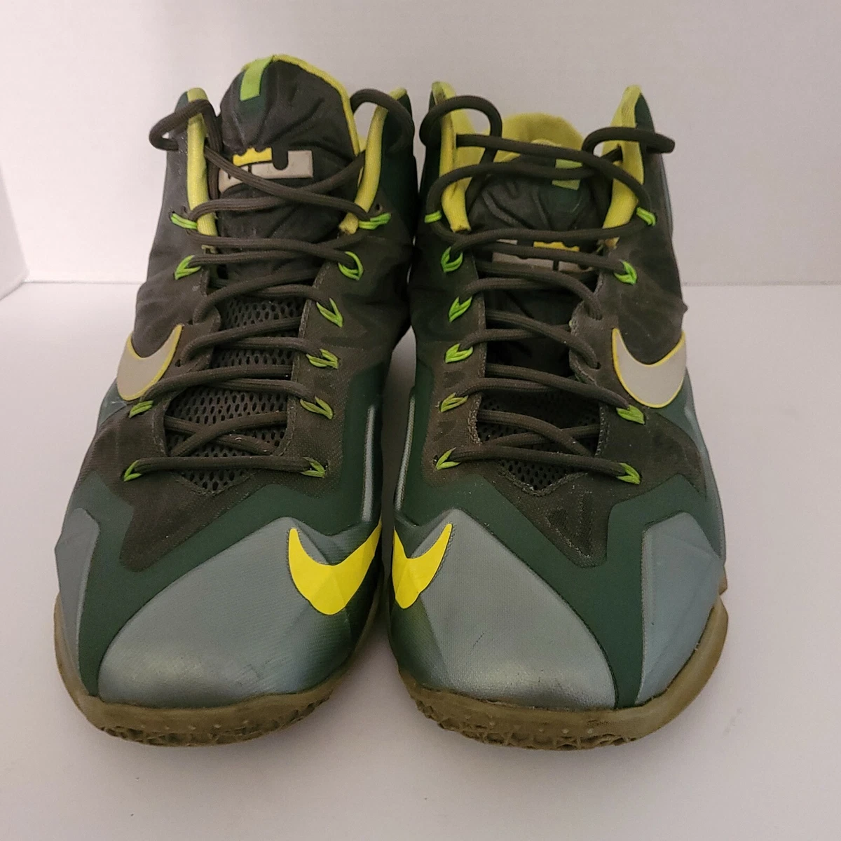 Lebron 11 Gold And Green