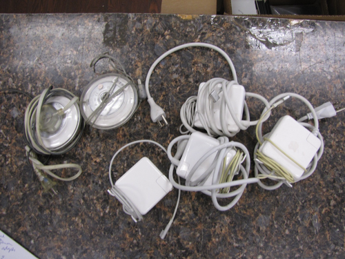 Mix Lot (6) Genuine Apple AC Adapters 45W G4 PowerBook M7332, Magsafe ...