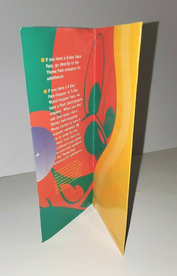 DIE CUT WALT DISNEY WORLD RESORT GUEST PASSPORT HOLDER FOLIO FOLDER | eBay